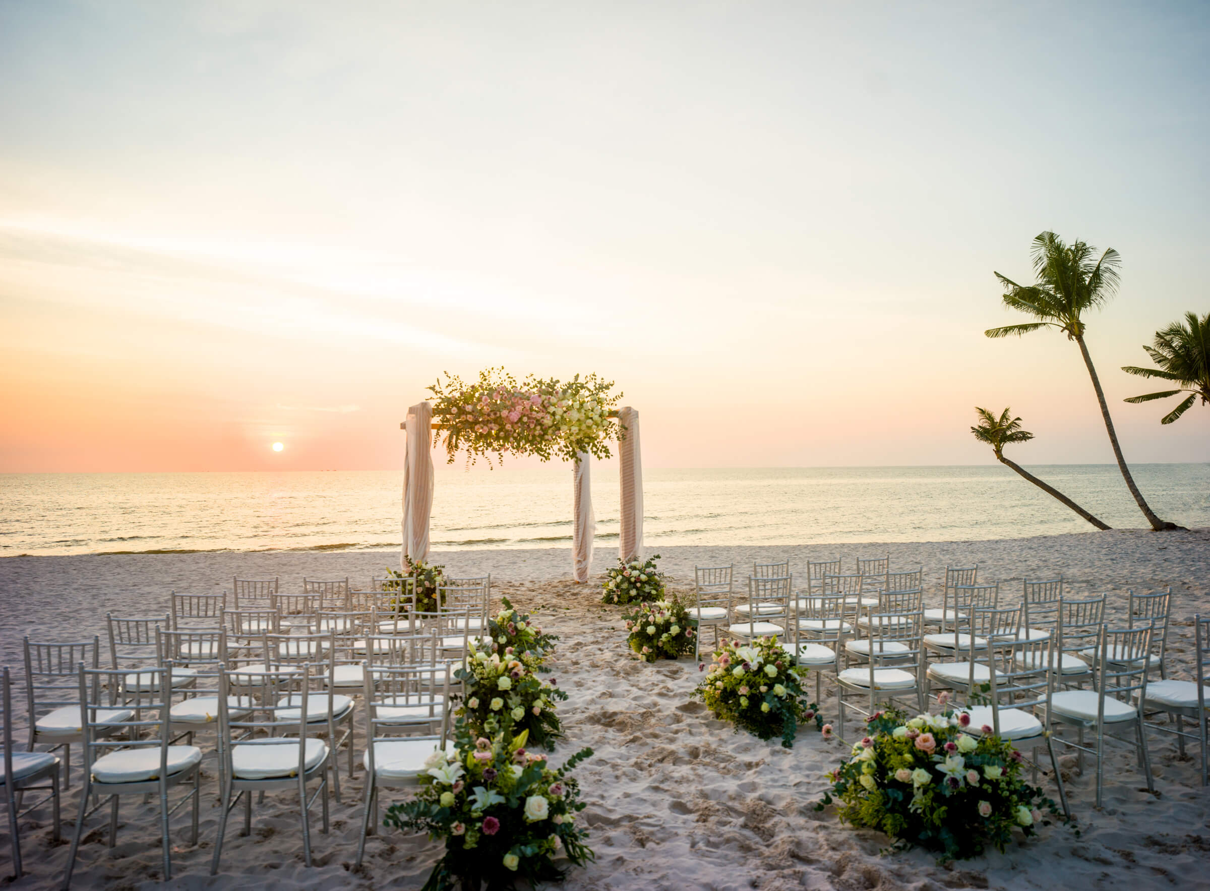 Beach Wedding at InterContinental Phu Quoc Long Beach Resort